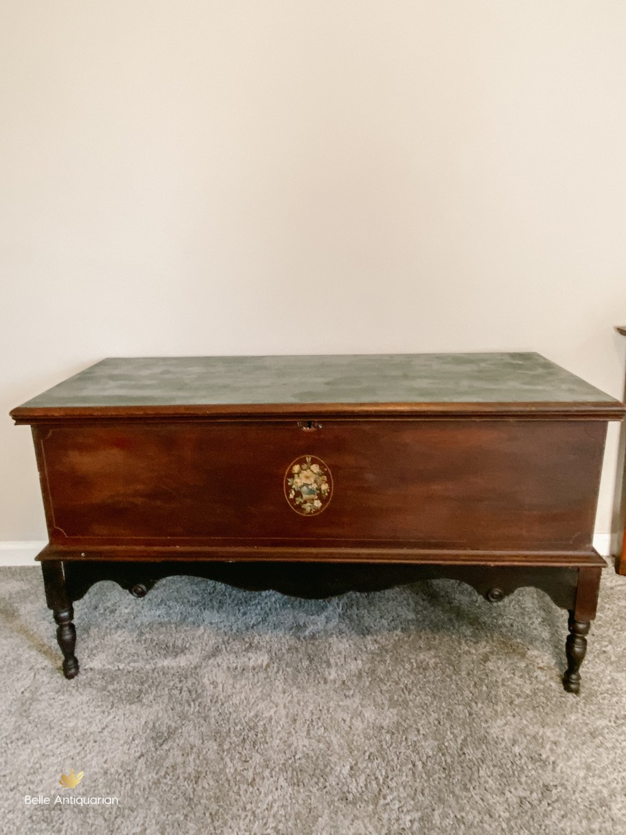 Antique Lane Cedar Chest – Belle Antiquarian